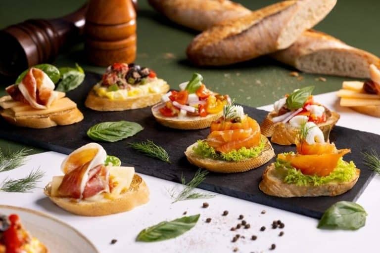 Your Guide to the Best Lunch Specials in Central | Hive Life Magazine